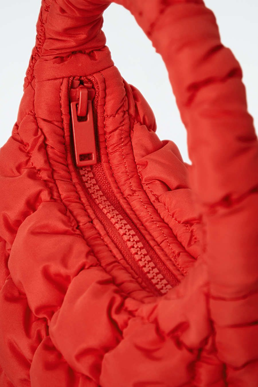 AzuraMart - COS Quilted Bag - Red - Micro